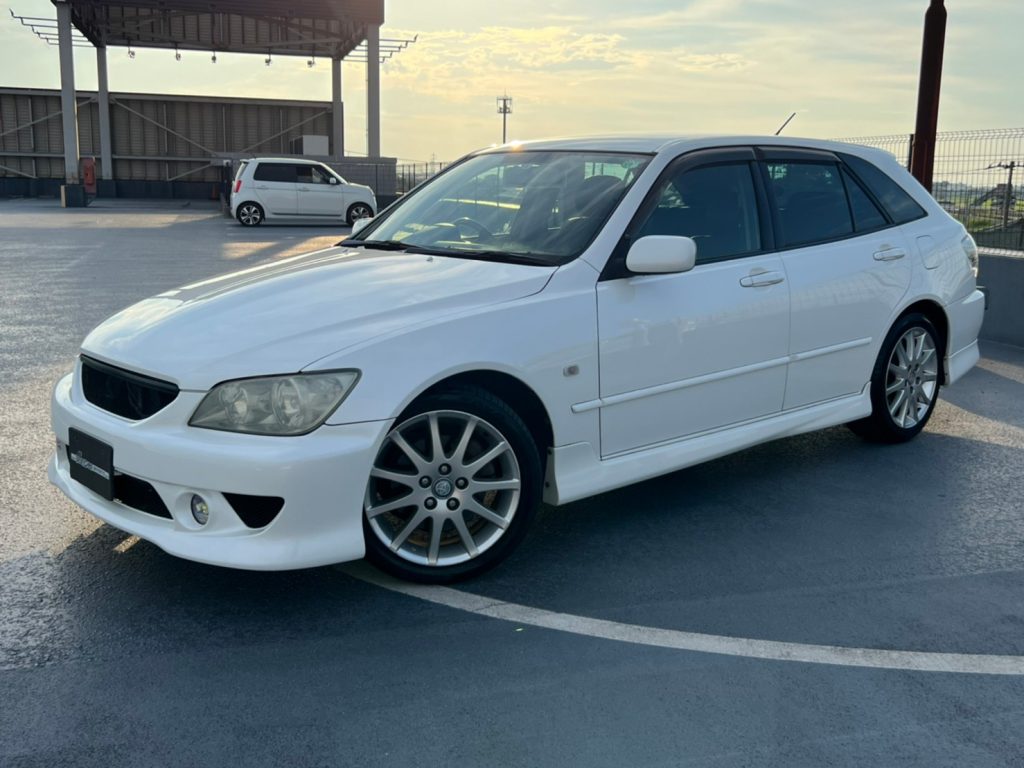 Iron Chef Imports » 2003 Toyota Altezza Gita AS300 L Edition - SOLD!