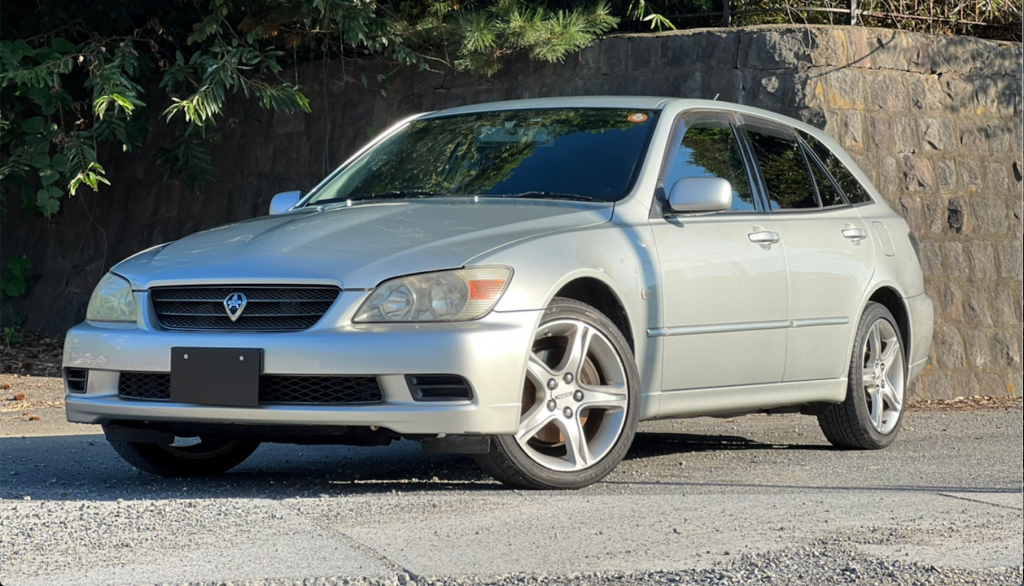 Iron Chef Imports » 2001 Toyota Altezza Gita 4WD AS300 N edition - SOLD!