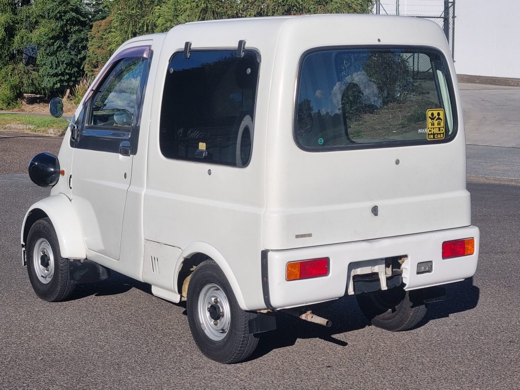 Iron Chef Imports » 1999 Daihatsu Midget II - SOLD!